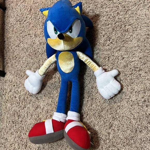 Sonic The Hedgehog | Toys | Bnwot Large Sonic The Hedgehog Cuddle ...
